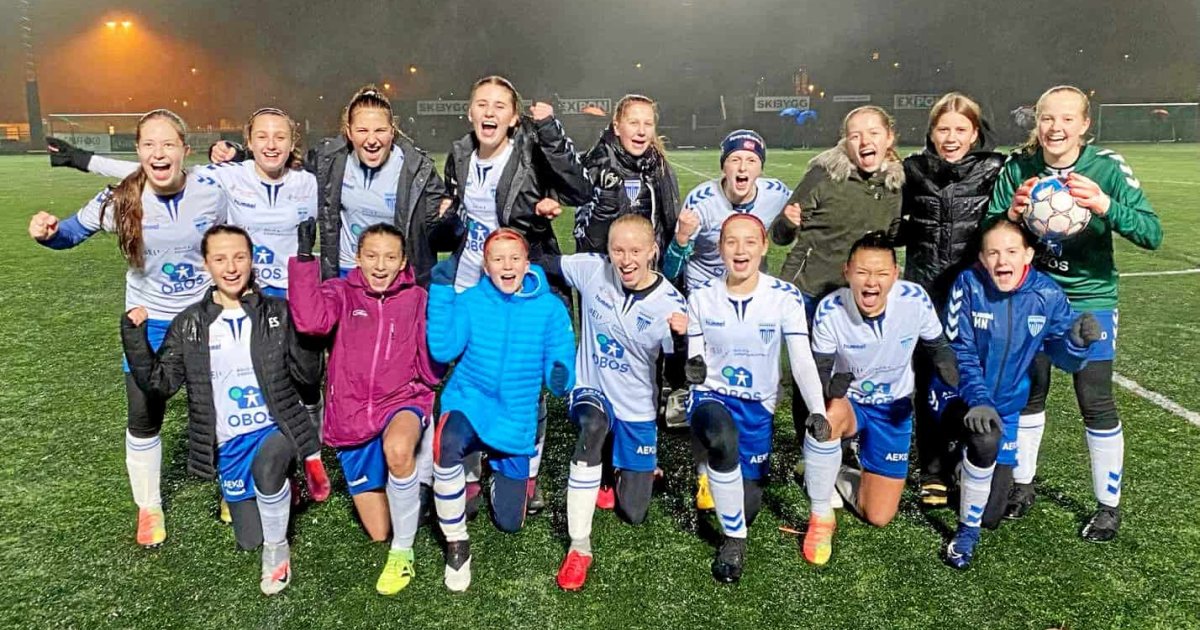 4 LAG I OBOS CUP FINALER / Kolbotn Kvinner