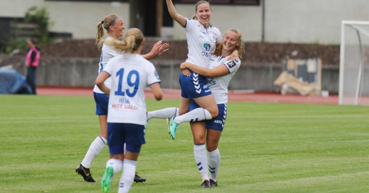 ÅRETS FØRSTE HJEMMEKAMP / Kolbotn Kvinner